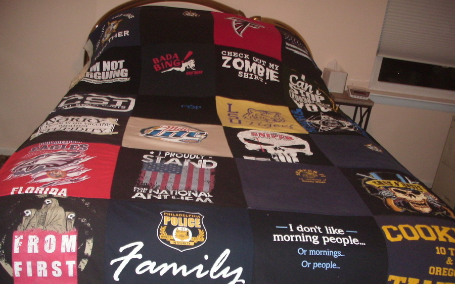 How to Make a Memory Blanket Out of T-shirts Easily | Project Repat ...